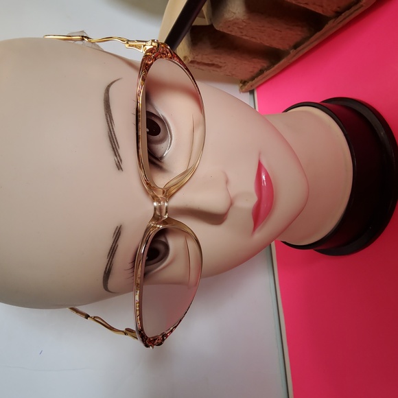 Vintage Silver Dollar | Accessories | Vtg Silver Dollar Womens ...